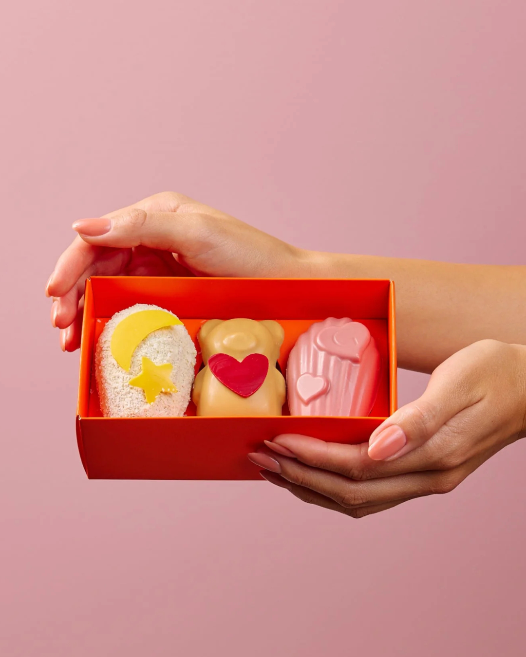 Mother’s Day Gift Box – Godiva x Madeleine de Proust (Pre-order now ...